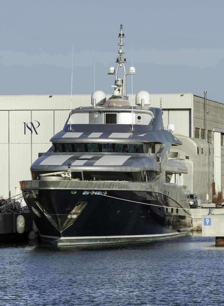 Yacht VICTORIA, AES Yachts | CHARTERWORLD Luxury Superyacht Charters